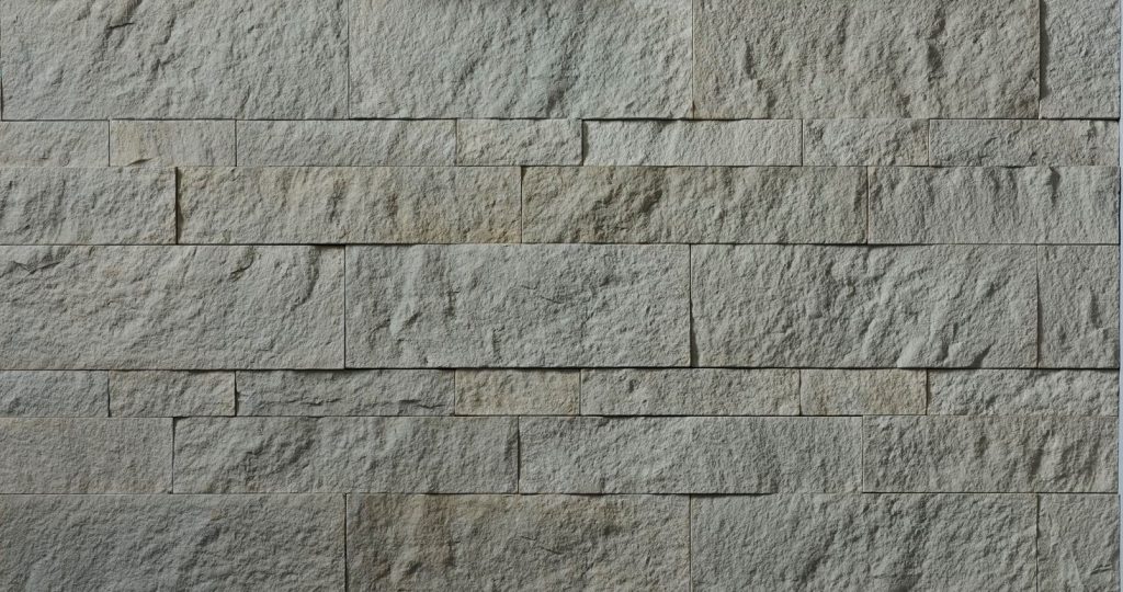 Hewn Stone™ from Cultured Stone® | CSI ENG