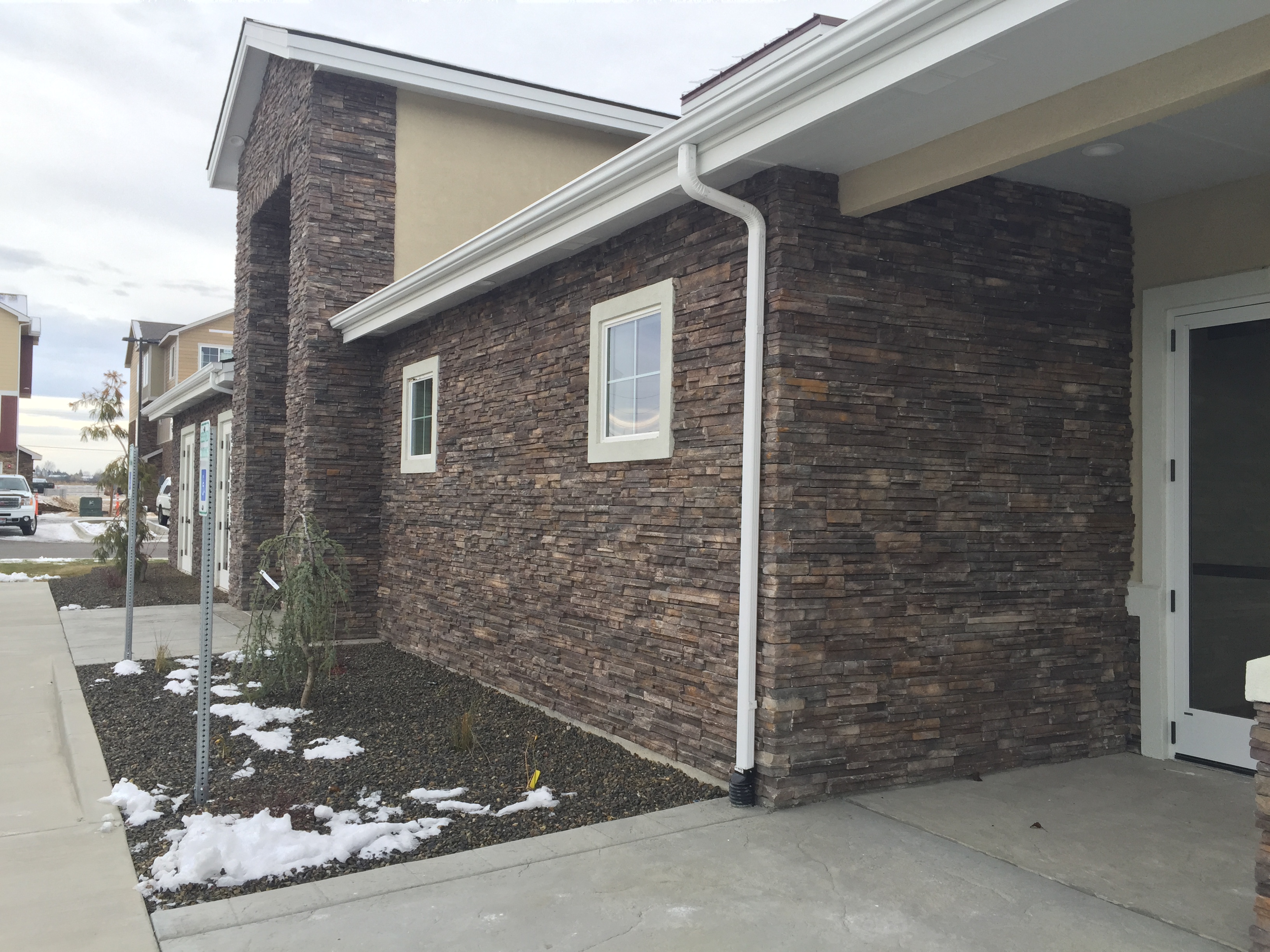 Pro-Fit® Alpine Ledgestone from Cultured Stone® | Canadian Stone Industries