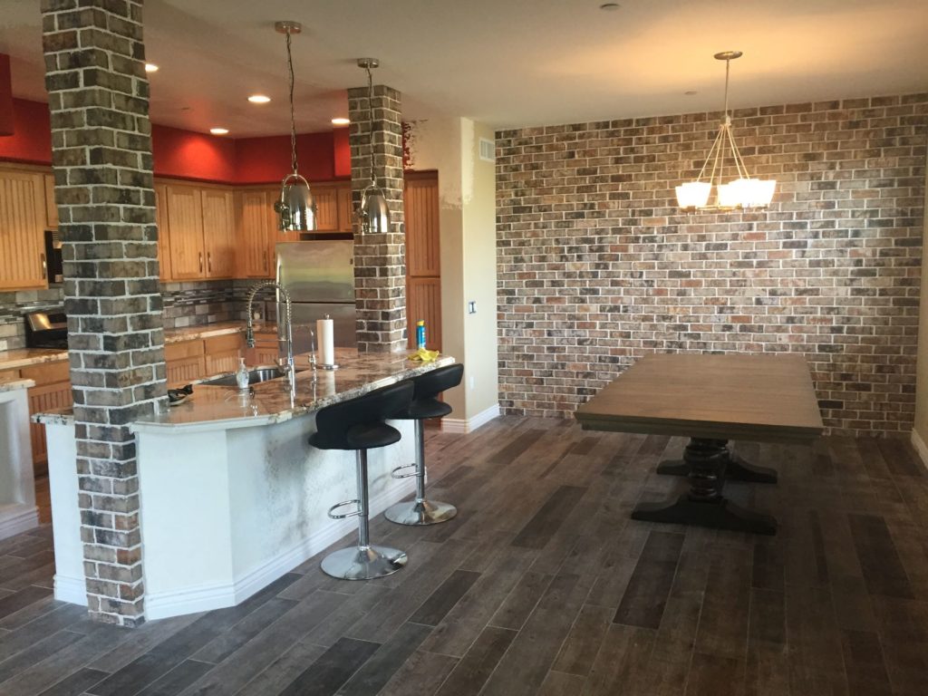 Authintic Brick by Meridian Brick Queen Size Coastal Bluff | CSI CA-EN