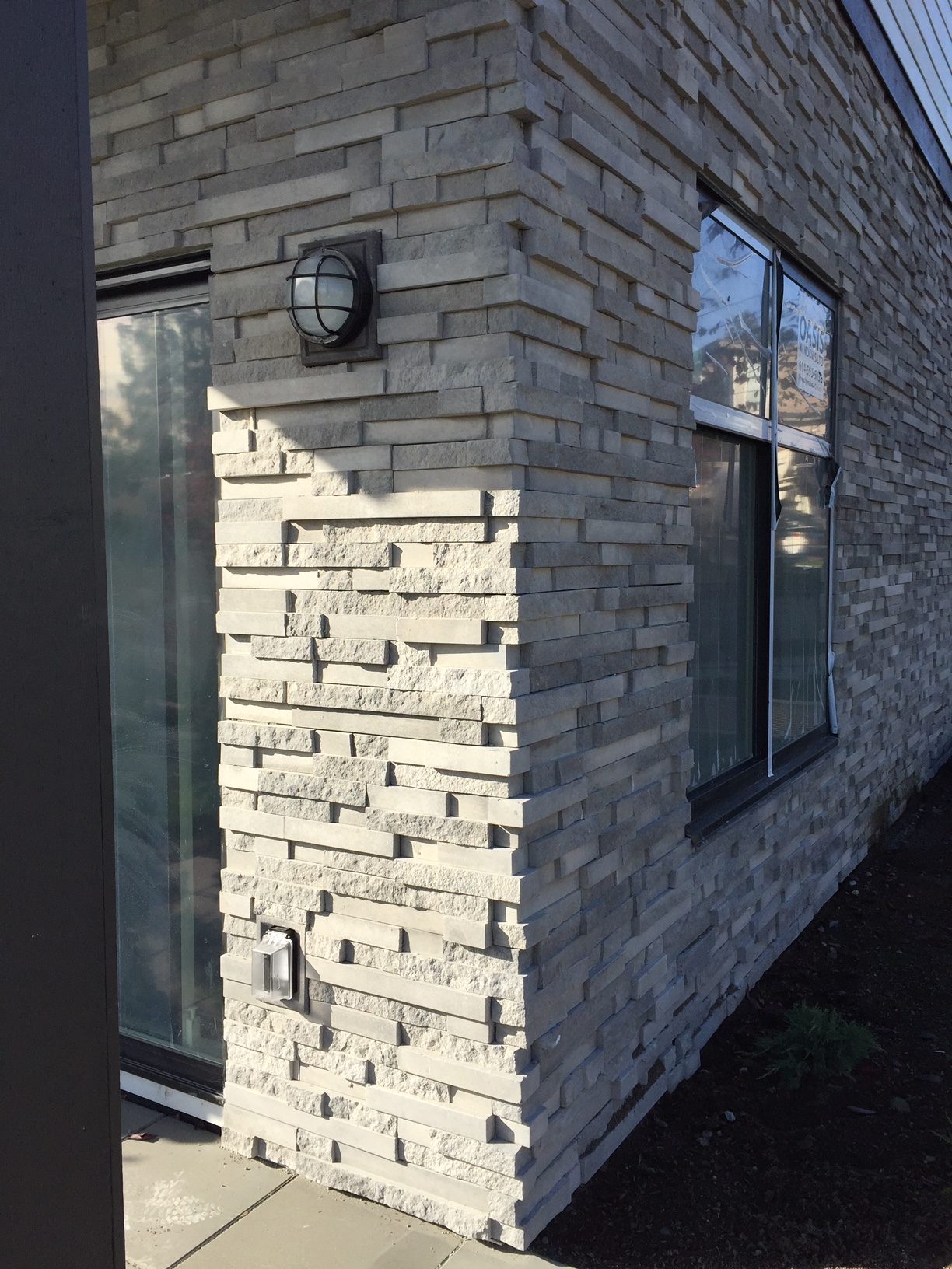 Pro-Fit® Terrain™ Ledgestone from Cultured Stone® | CSI ENG