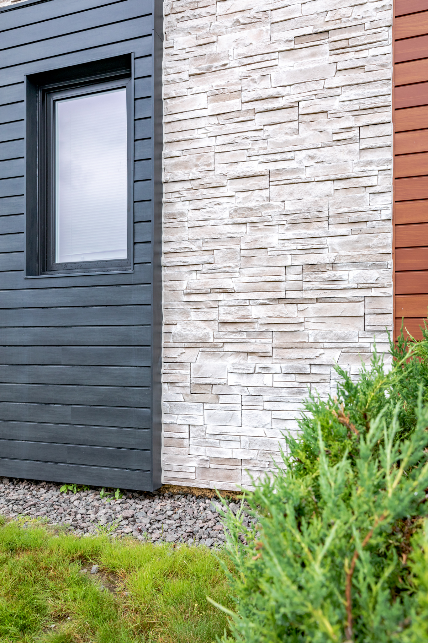 Ledgestone Versetta Stone® | Canadian Stone Industries