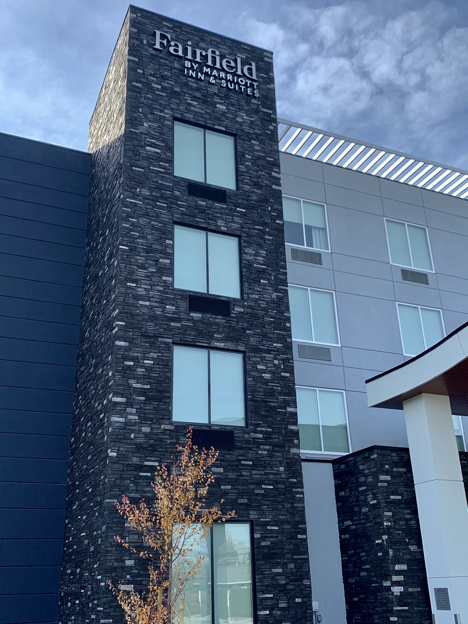 Ledgestone Versetta Stone® | Canadian Stone Industries