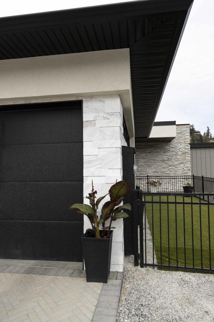 Linear Collection from TerraCraft® Natural Stone | CSI ENG