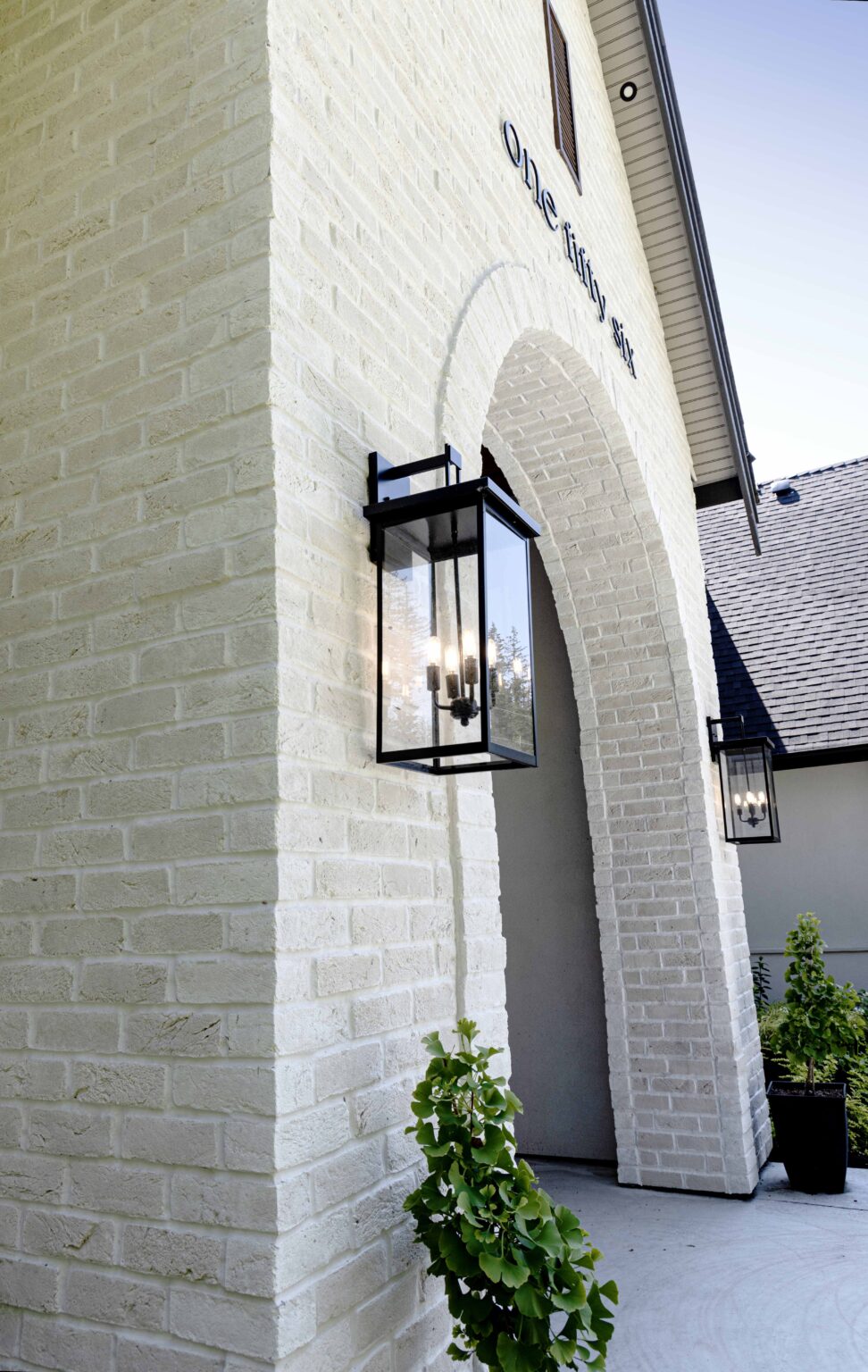 The Charming Farmhouse ft. Centre Stage Design | CSI CA-EN