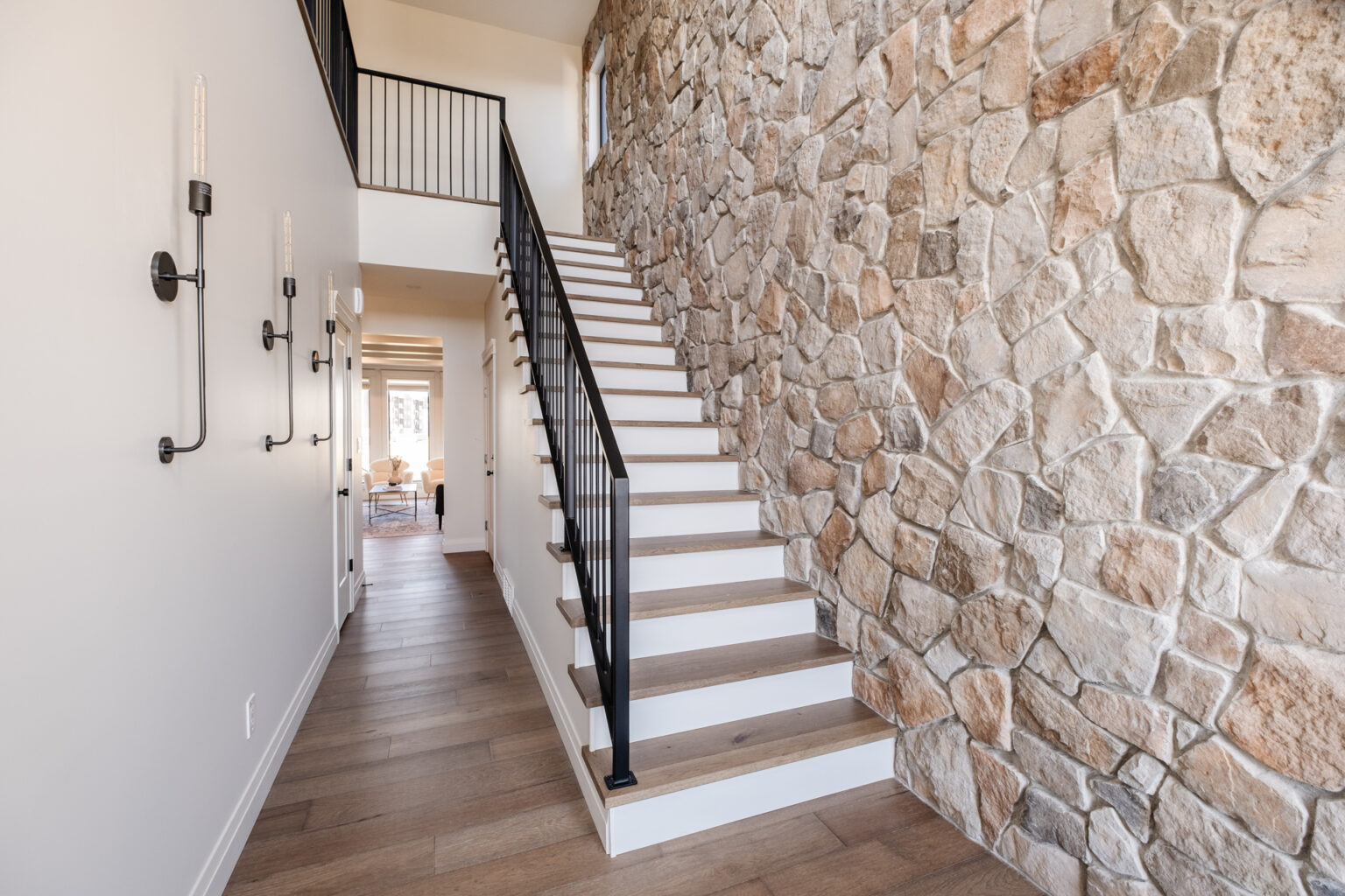 Dressed Fieldstone from Cultured Stone® | CSI ENG
