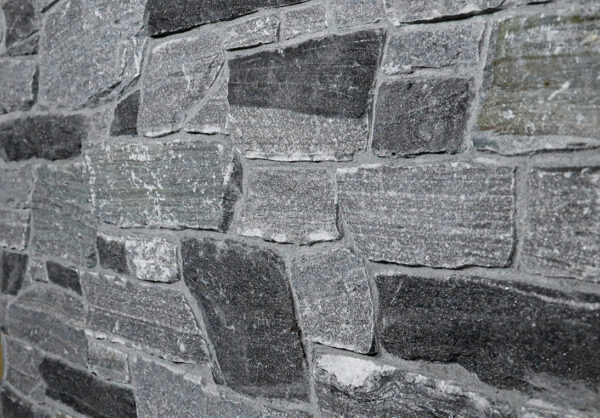 Split Face Ledgerock from Colonial Brick & Stone Inc | CSI CA-EN