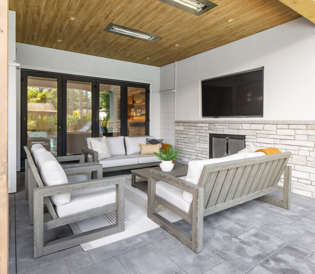 The Mountain Modern | CSI CA-EN