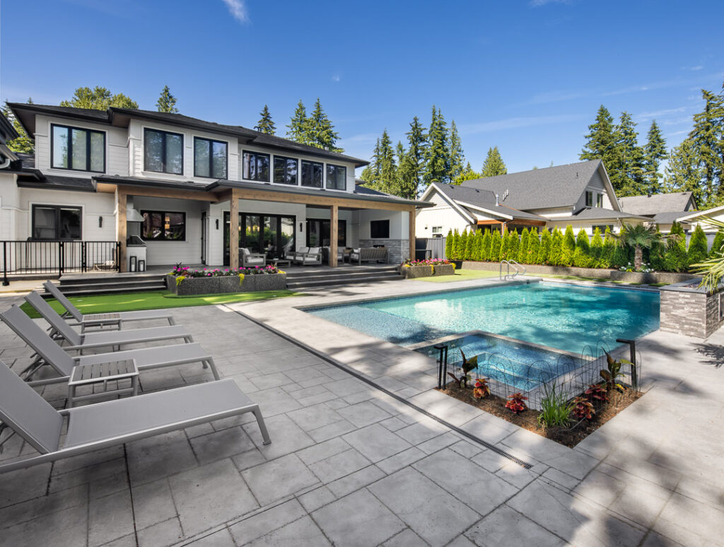 The Mountain Modern | CSI CA-EN