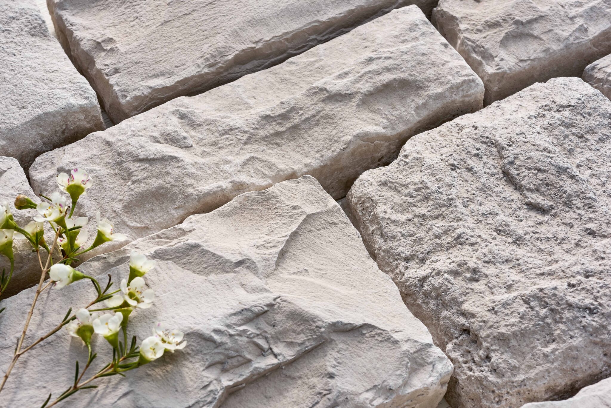 Introducing Salt Flat ™ Cobblefield®, A Colour Redefining The Stone ...