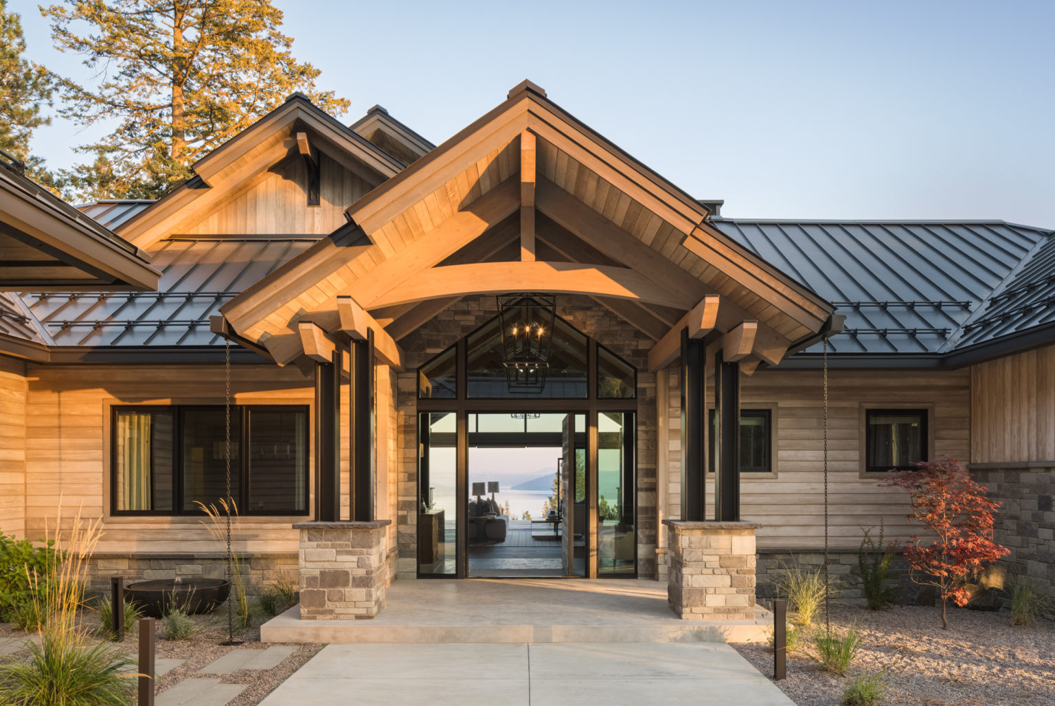 Rustic Modern Lake House | CSI USA